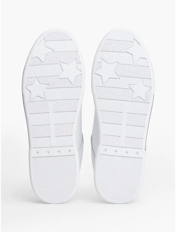 Tommy Hilfiger Metallic Accent Leather Sneaker