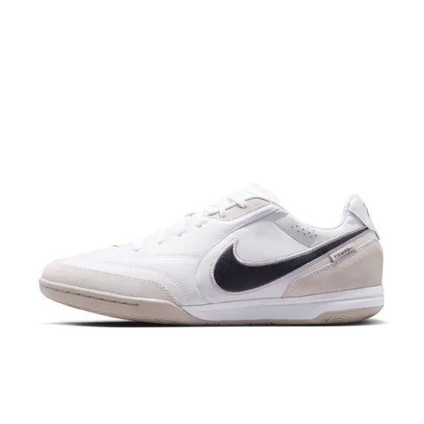 Nike Tiempo Streetgato Indoor/court Low-top Soccer Shoes - White
