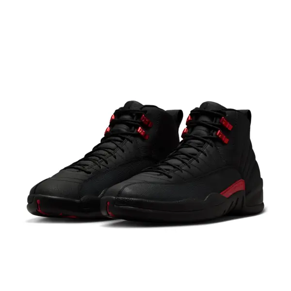 JORDAN Retro "bloodline - Black