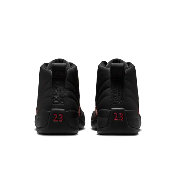 JORDAN Retro "bloodline - Black