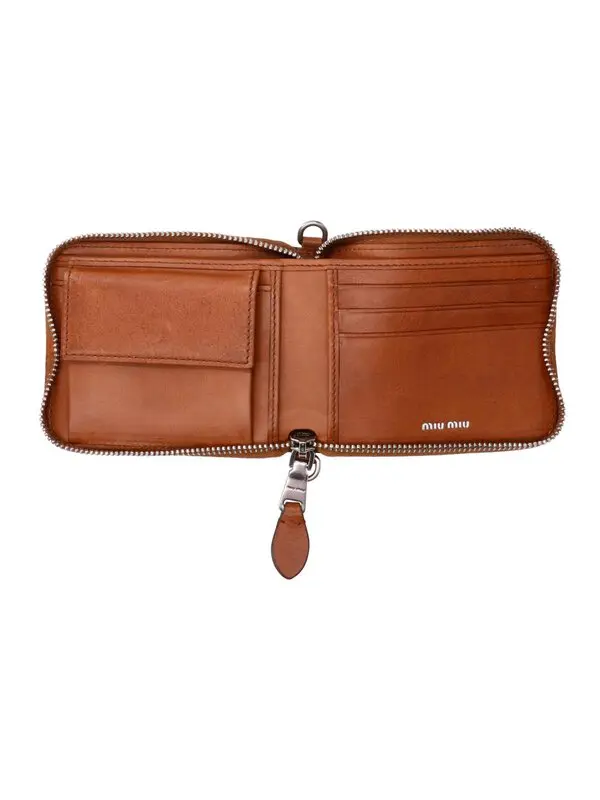 Miu Miu Wallet With Chain