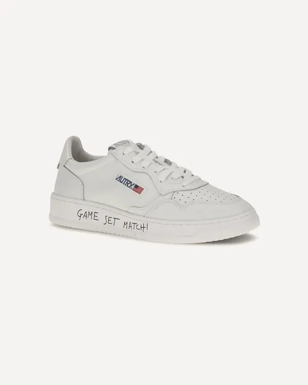 AUTRY Medalist Low Game Set Match! Sneakers