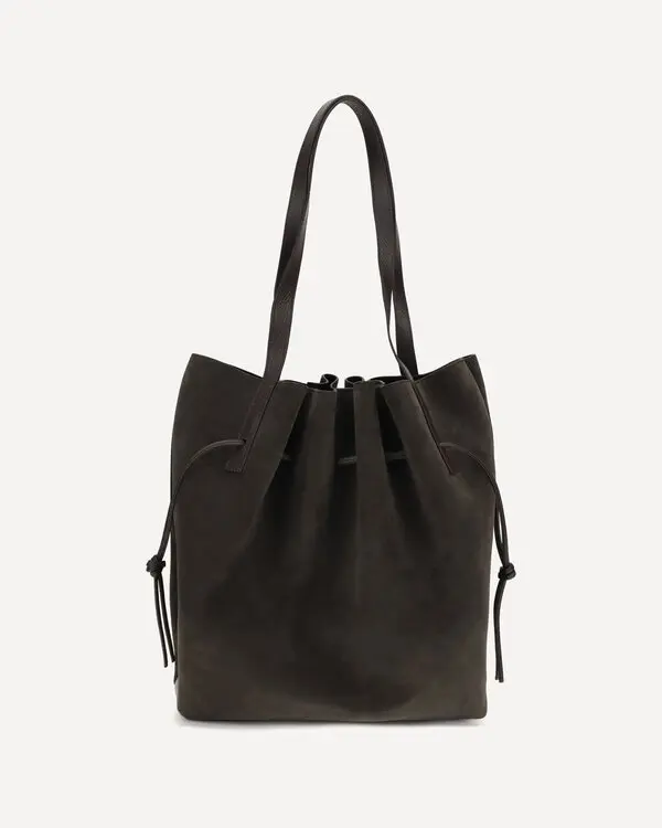 Yuzefi Scallop Shoulder Bag - Brown