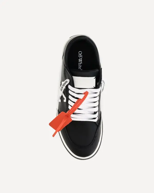 Off-White Vulcanized Low Sneakers