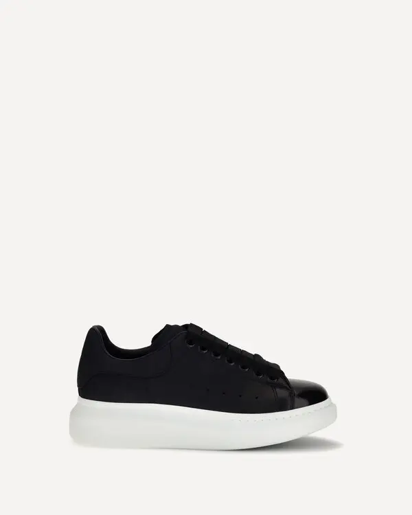 Alexander McQueen Oversized Sneakers In Leather - Blue