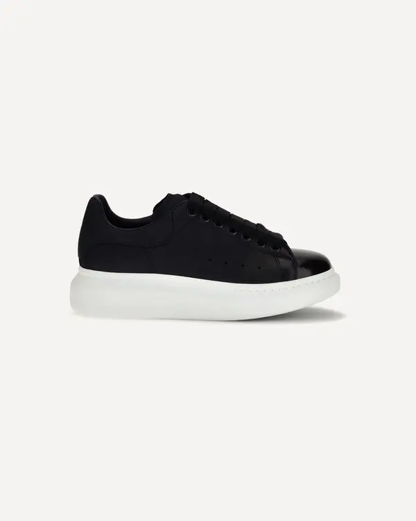 Alexander McQueen Oversized Sneakers In Leather - Blue