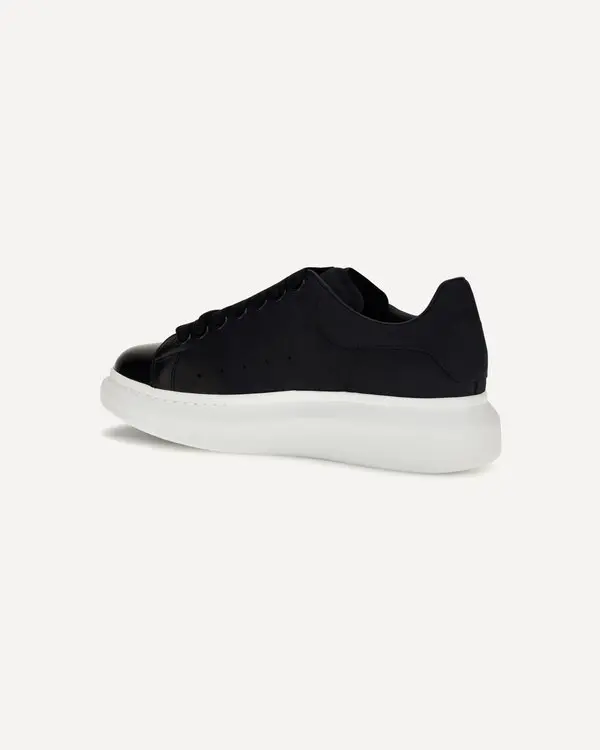 Alexander McQueen Oversized Sneakers In Leather - Blue