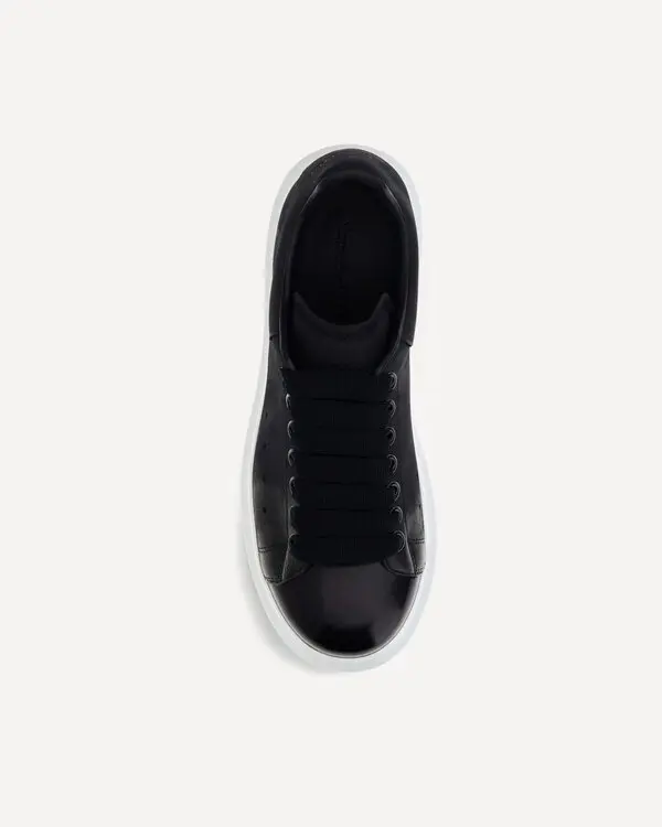 Alexander McQueen Oversized Sneakers In Leather - Blue