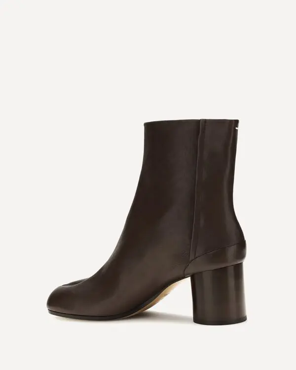 MAISON MARGIELA Tabi Ankle Boots