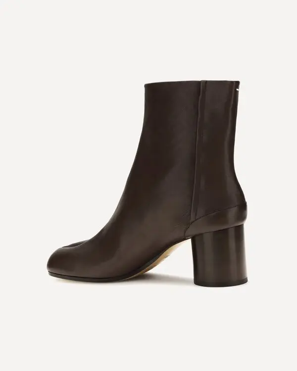MAISON MARGIELA Tabi Ankle Boots