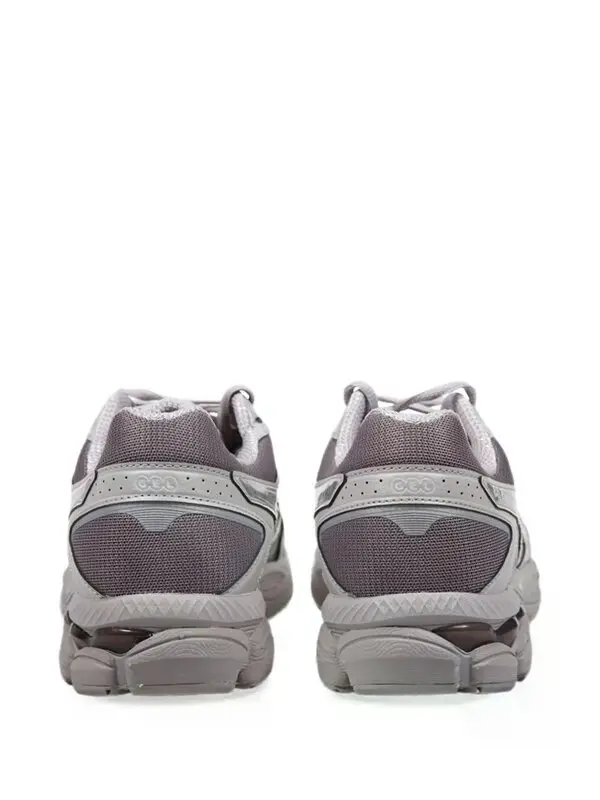 Asics Gel-cumulus 16 Mesh Panel Sneakers - Grey