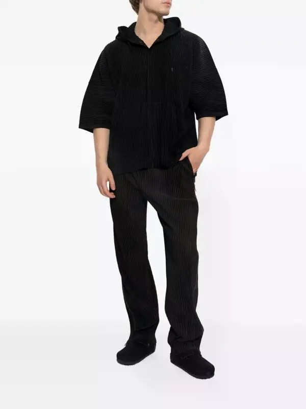 Issey Miyake Pleated Short-sleeve Hoodie - Black