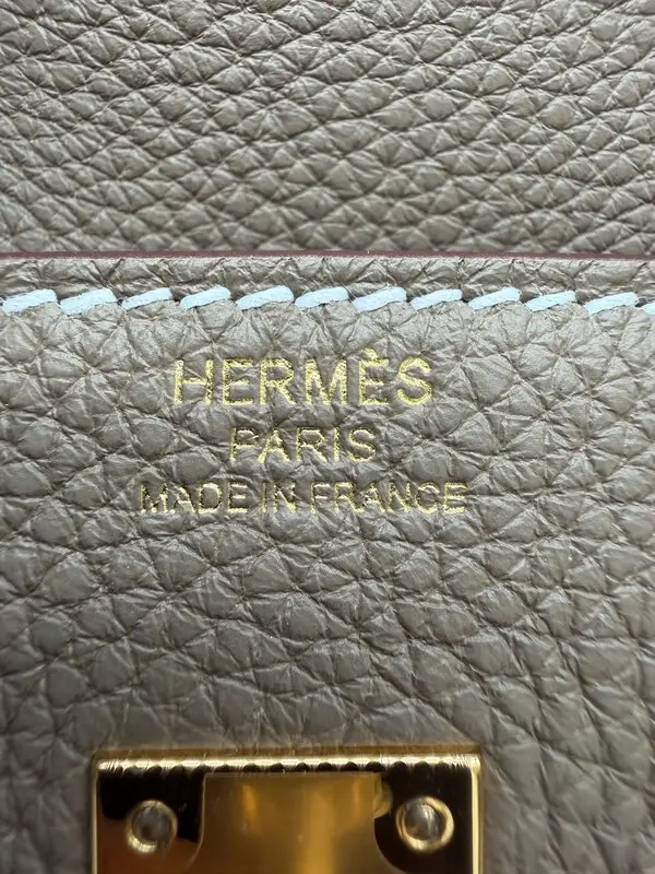 Hermès Birkin 25cm Etoupe Togo Leather With Gold Hardware - Brown