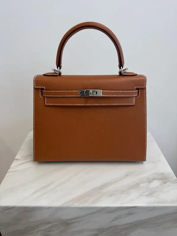 Hermès Kelly 25cm Gold Madame Palladium Hardware