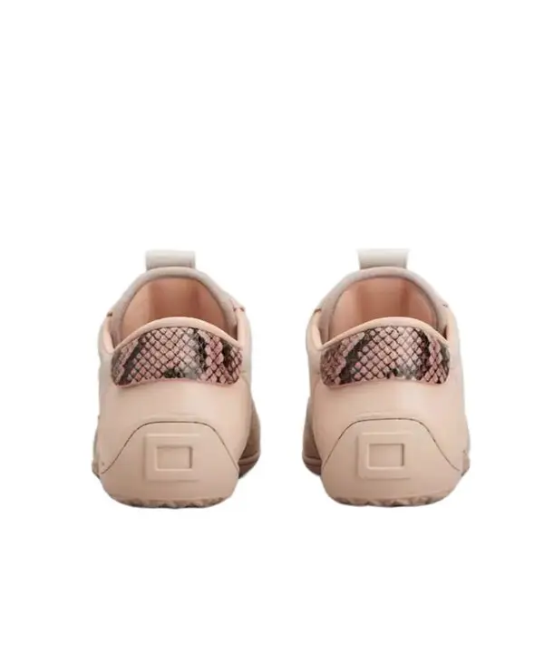 ROGER VIVIER Viv Low Sneakers