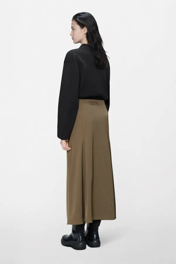 Rains Maxi Skirt In Technical Stretch Fabric