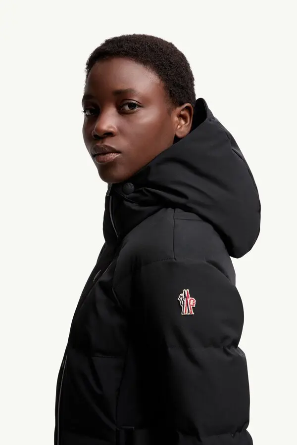 Moncler Guyane Hooded Insulated Ski Jacket