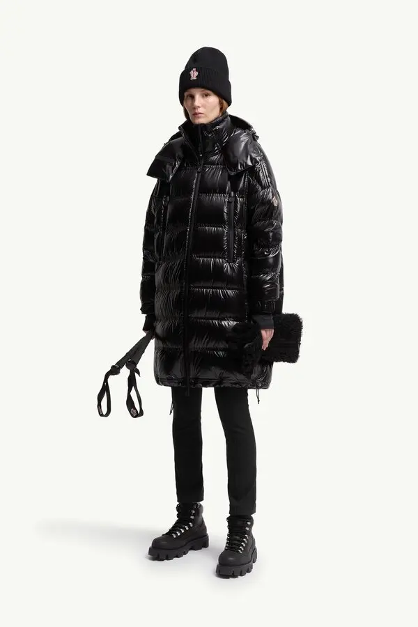 Moncler Rochelairs Hooded Long Down Jacket - Black