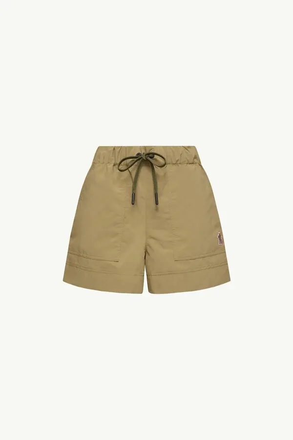 Moncler Technical Froissé Shorts With Drawstring Waist - Green