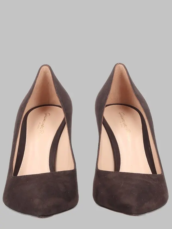 GIANVITO ROSSI Pumps - Brown