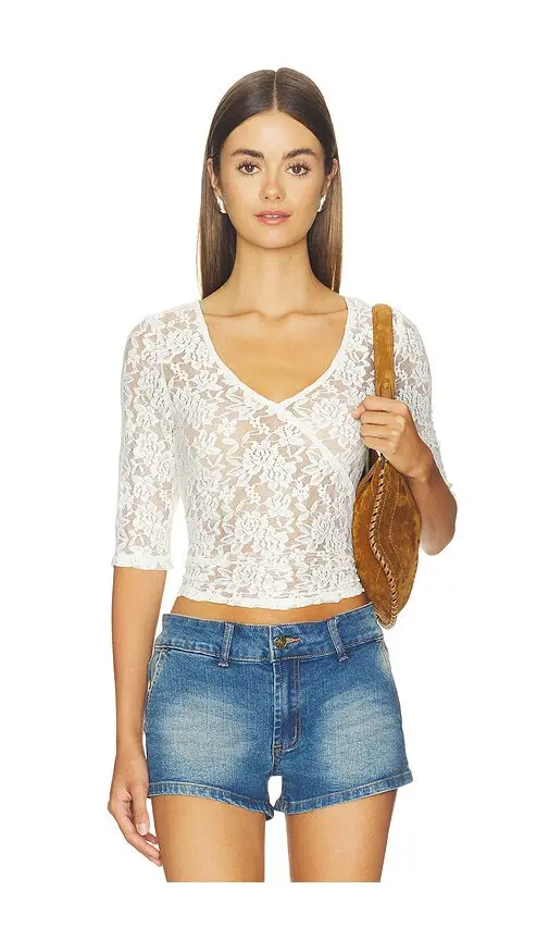 Lioness Arena Top