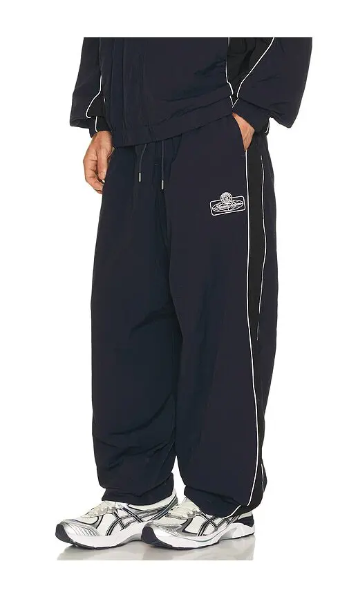 Guess Crinkle Nylon Jogger In Navy - Daring Ocean