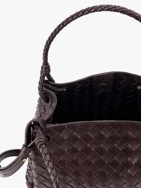 Bottega Veneta Parachute Leather Shoulder Bag With Intrecciato Pattern And Knot Detail - Brown
