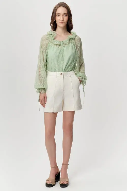 EXQUISE Jeremiah Zip Front Pocketed Denim Shorts - Ecru
