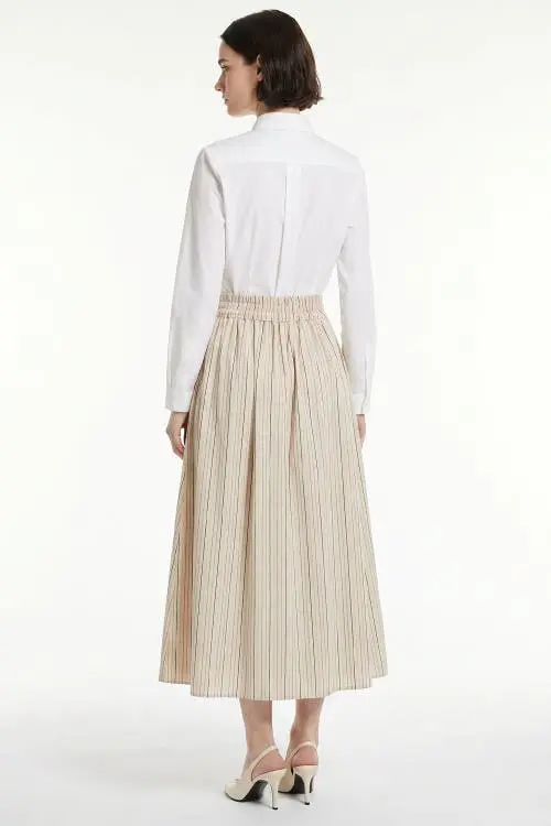 EXQUISE Pleated Pocket Midi Skirt