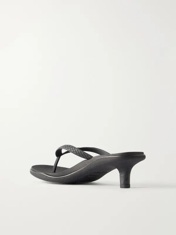BLOUMME Arc 40 Rubber Thong Heeled Sandals