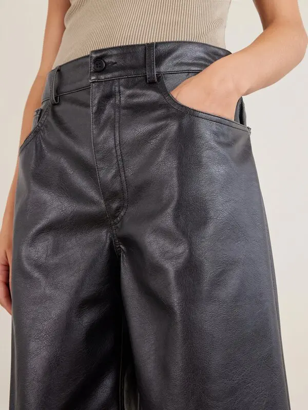 MAISON MARGIELA Leather-effect Knee-length Shorts