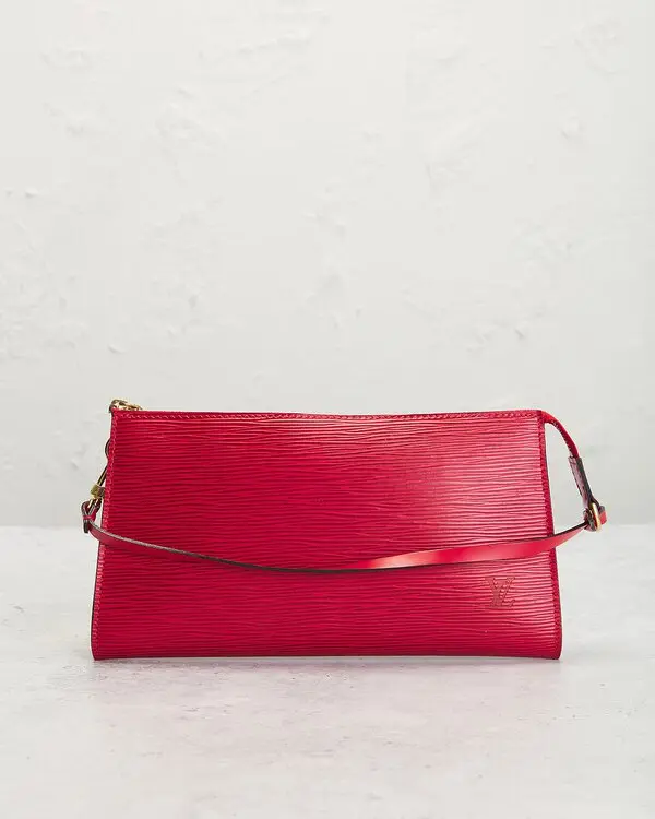 FWRD RENEW Louis Vuitton Epi Pochette Accessoires 24 Shoulder Bag
