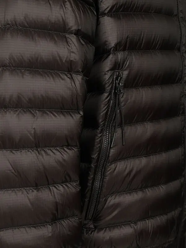 C.P. COMPANY D.d. Shell Lens Puffer Jacket - Black
