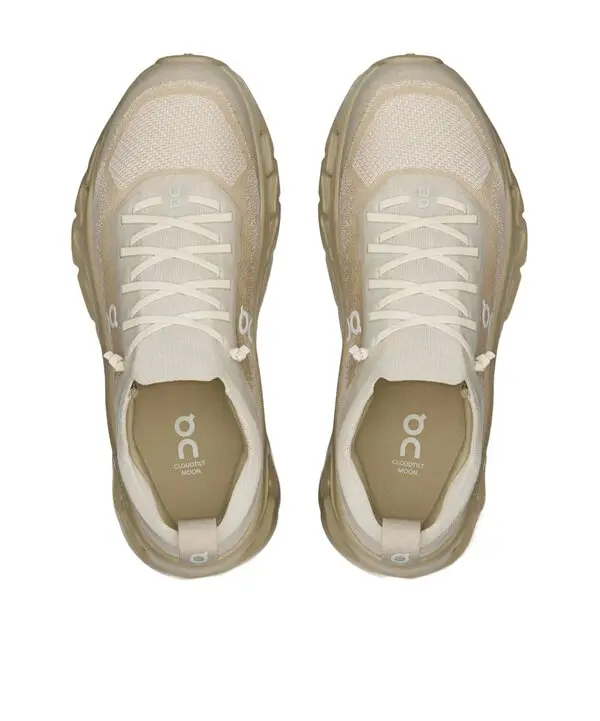 On Round Toe Sneakers With Quick-lacing System