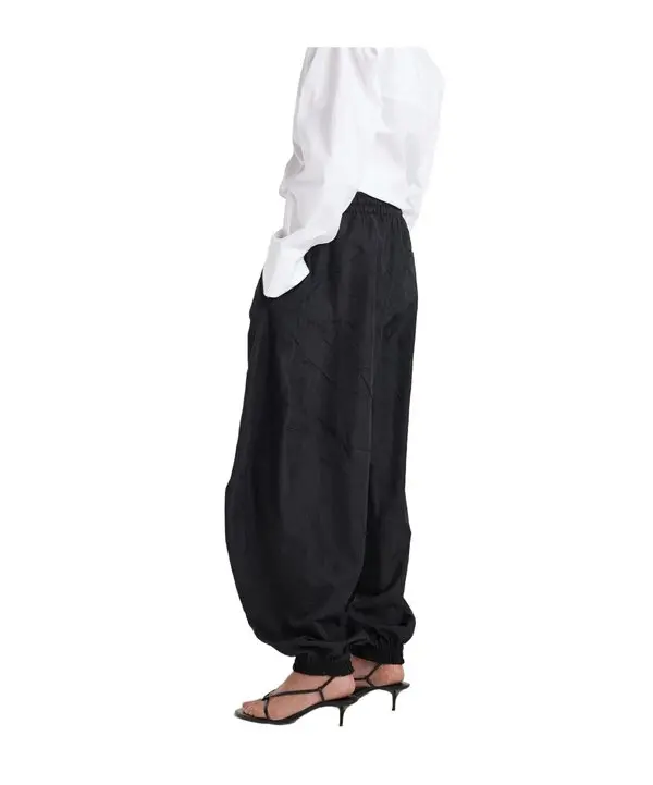 RÓHE Pleated Casual Trousers