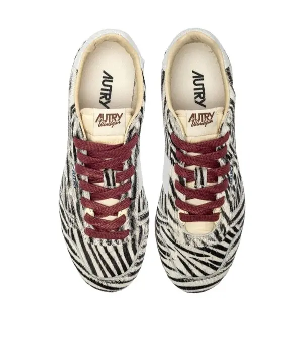 AUTRY Round-toe Sneakers