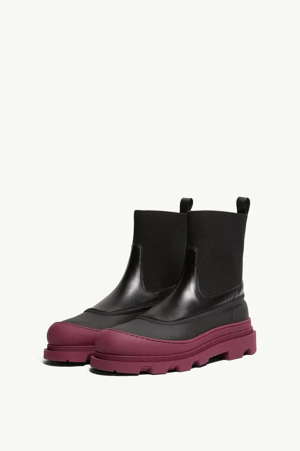 Moncler Vera Edge Leather Ankle Boots