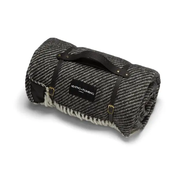 HEATING & PLUMBING LONDON Pure New Wool Picnic Blanket The Members' Club Short Leather Strap - Black