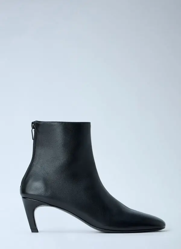 TOTEME Soft Nappa Leather Ankle Boots With Sculpted Heel - Black