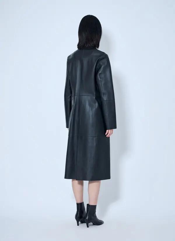 TOTEME Slim Leather Coat