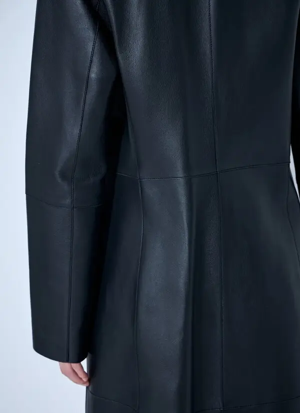 TOTEME Slim Leather Coat