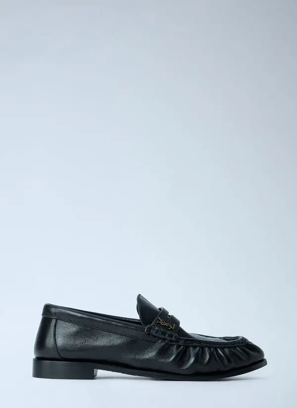 Saint Laurent Le Loafer Supple In Matte Leather - Black