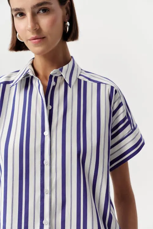 EXQUISE Alsatia Dropped Short Sleeve Striped Shirt