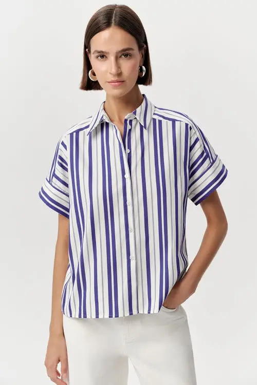 EXQUISE Alsatia Dropped Short Sleeve Striped Shirt