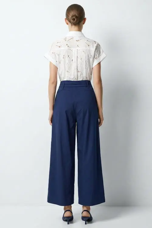 EXQUISE Mckenna Belted High-waisted Pleated Wide-leg Trousers - Navy