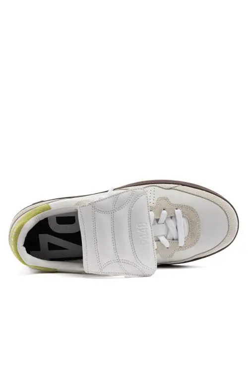 P448 Vert Soccer Sneaker