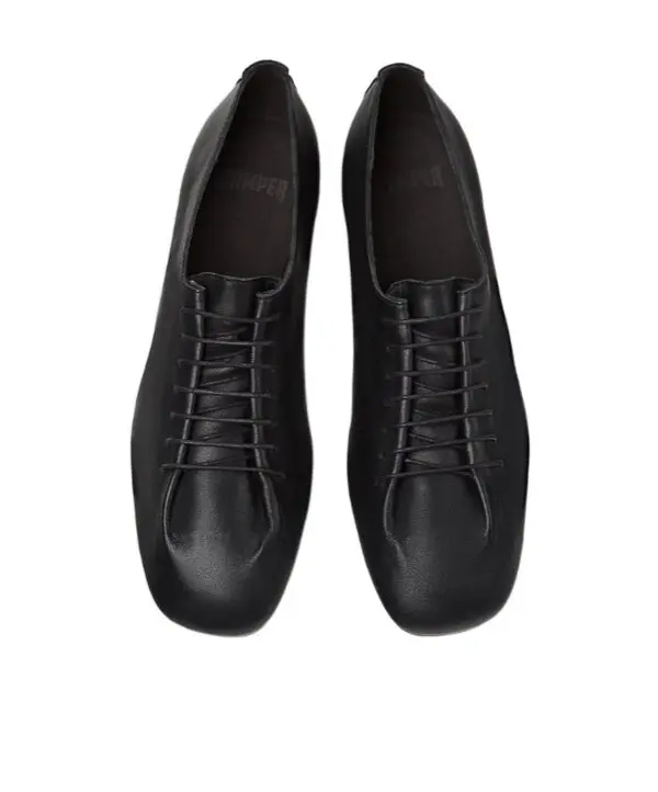 Camper Casi Myra Round Toe Lace-up Shoes