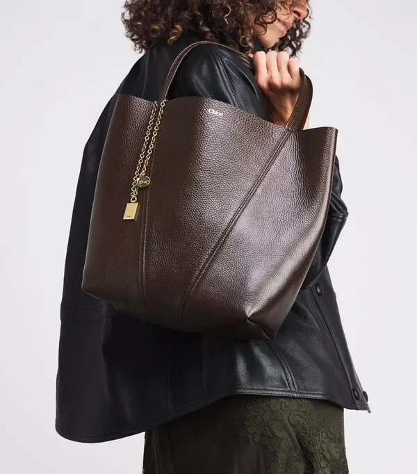 Chloé Medium Calfskin Spin Tote Bag