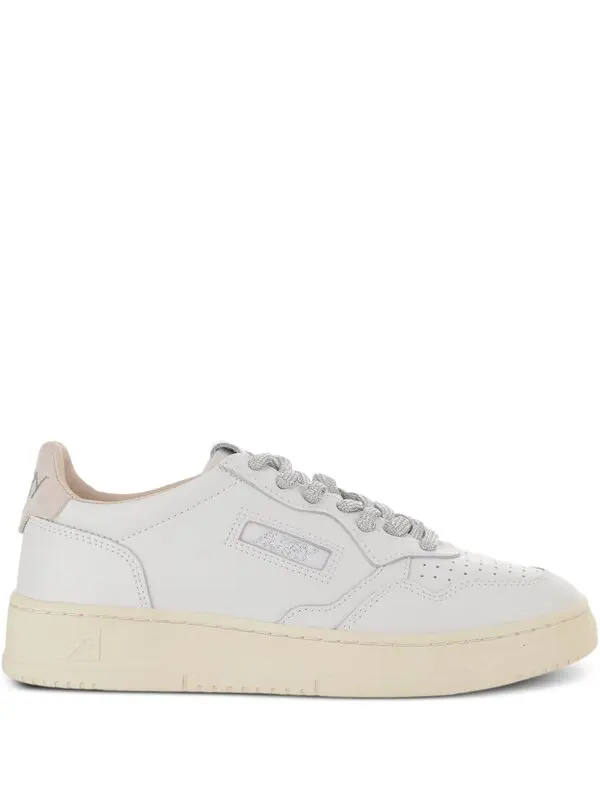 AUTRY Perforated-tip Leather Sneakers With Embossed Heel Tab - Bianco