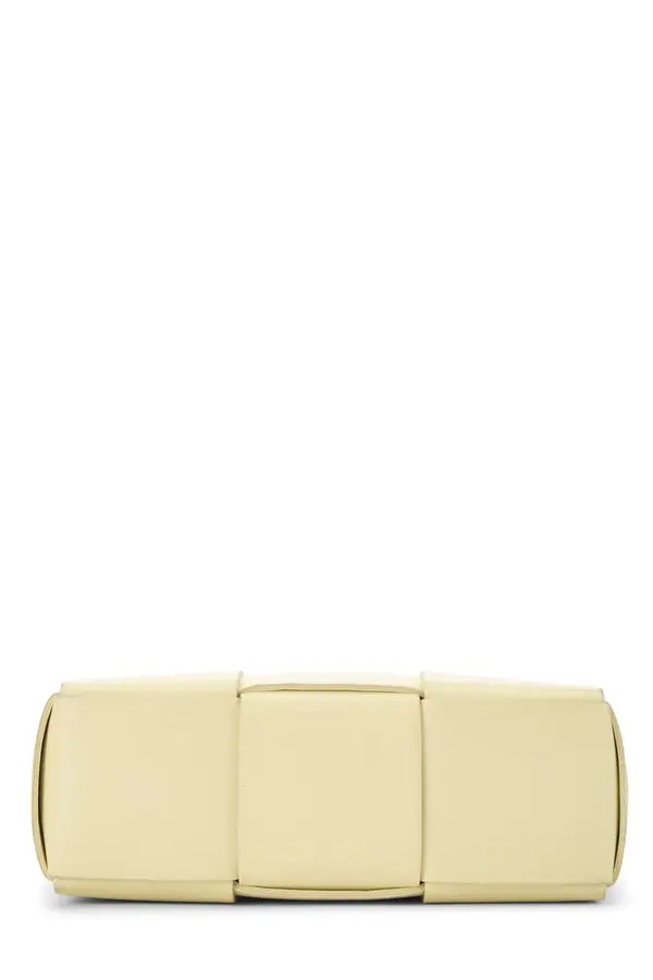 Bottega Veneta Maxi Intrecciato Arco Tote - Yellow
